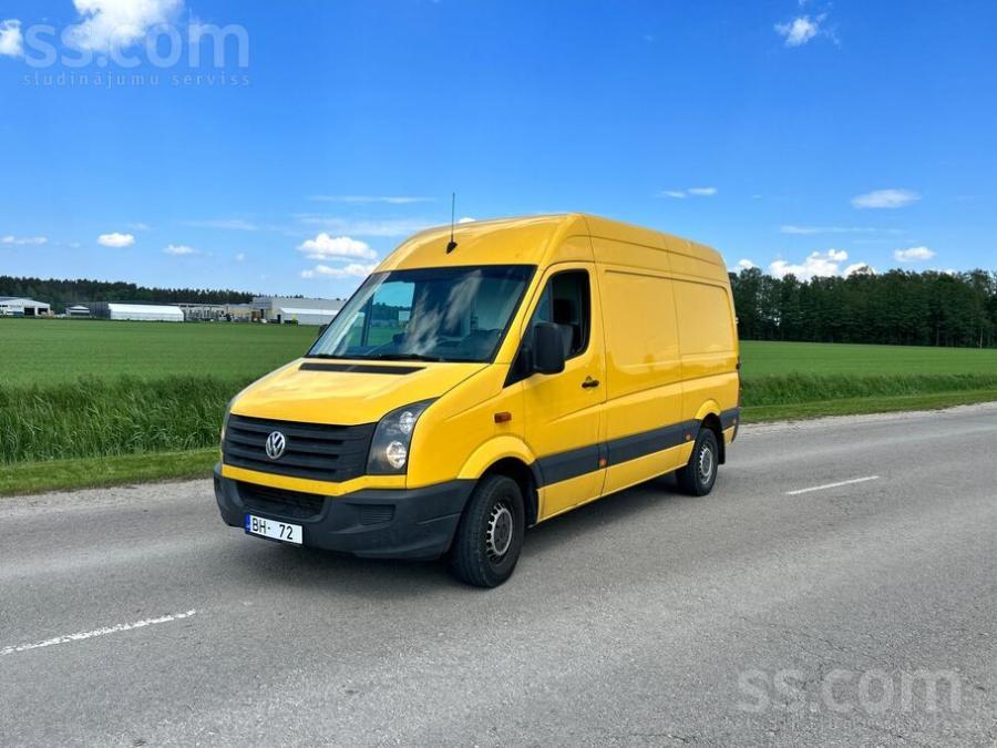 Yellow Volkswagen Crafter 2016 in Jurmala, with an engine capacity of 2.00 L and mileage of 267 thousand km for 7250 €, photo 1 on AUTOMOTO.COM.LV