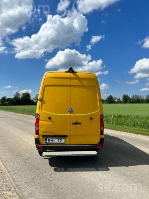 Yellow Volkswagen Crafter 2016 in Jurmala, with an engine capacity of 2.00 L and mileage of 267 thousand km for 7250 €, photo 4 on AUTOMOTO.COM.LV