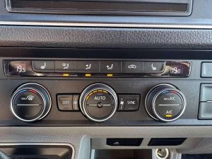 Yellow Volkswagen Crafter 2020 in Vilnius, with an engine capacity of 0.00 L and mileage of 40 thousand km for 14300 €, photo 22 on AUTOMOTO.COM.LV