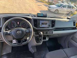 Yellow Volkswagen Crafter 2020 in Vilnius, with an engine capacity of 0.00 L and mileage of 40 thousand km for 14300 €, photo 16 on AUTOMOTO.COM.LV