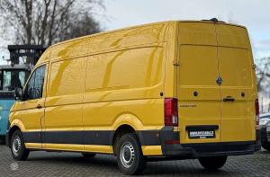 Yellow Volkswagen Crafter 2022 in Klaipeda, with an engine capacity of 1.97 L and mileage of 192 thousand km for 21500 €, photo 15 on AUTOMOTO.COM.LV