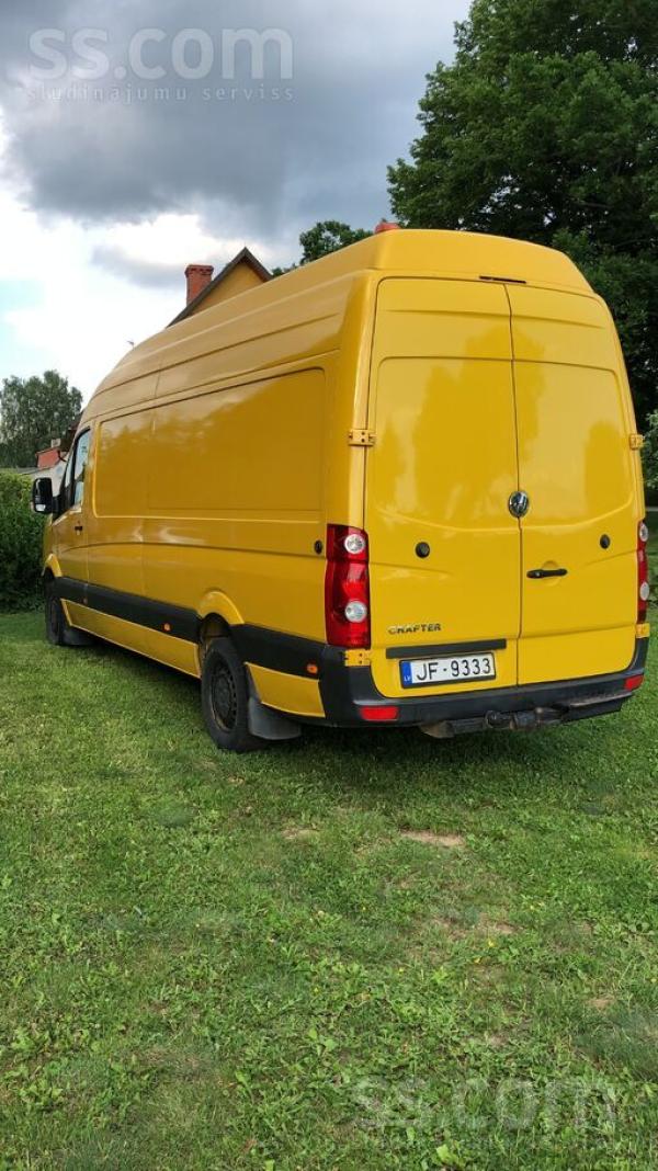 Dzeltens Volkswagen Crafter 2007 Valmiera, ar dzinēja tilpumu 2.50 L un nobraukumu 357 tūkst. km par 3850 €, foto 2 vietnē AUTOMOTO.COM.LV