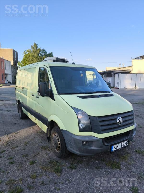 Yellow Volkswagen Crafter 2012 in Riga, with an engine capacity of 2.00 L and mileage of 208 thousand km for 6500 €, photo 2 on AUTOMOTO.COM.LV