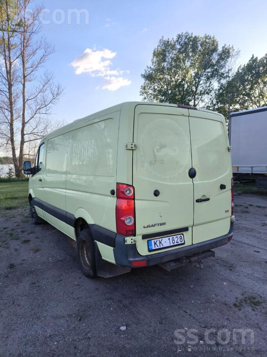 Dzeltens Volkswagen Crafter 2012 Rīga, ar dzinēja tilpumu 2.00 L un nobraukumu 208 tūkst. km par 6500 €, foto 4 vietnē AUTOMOTO.COM.LV