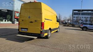 Yellow Volkswagen Crafter 2018 in Riga, with an engine capacity of 2.00 L and mileage of 276 thousand km for 11500 €, photo 5 on AUTOMOTO.COM.LV