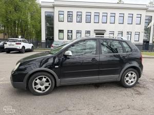 Черный Фольксваген Кросс Поло 2005 в Каунас, объемом двигателя 1.40 л и пробегом 314 тыс. км за 920 €, фото 3 на AUTOMOTO.COM.LV