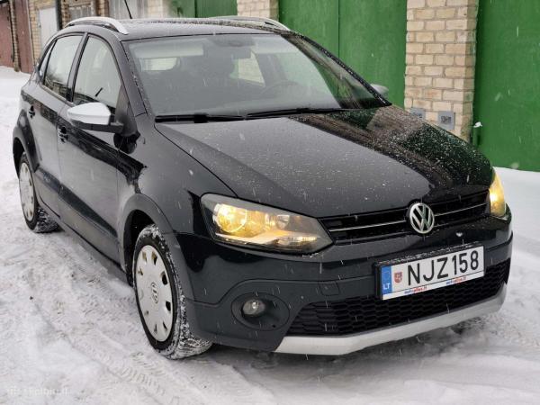 Melns Volkswagen cross-polo 2012 Jonava, ar dzinēja tilpumu 1.60 L un nobraukumu 350 tūkst. km par 3500 €, foto 9 vietnē AUTOMOTO.COM.LV
