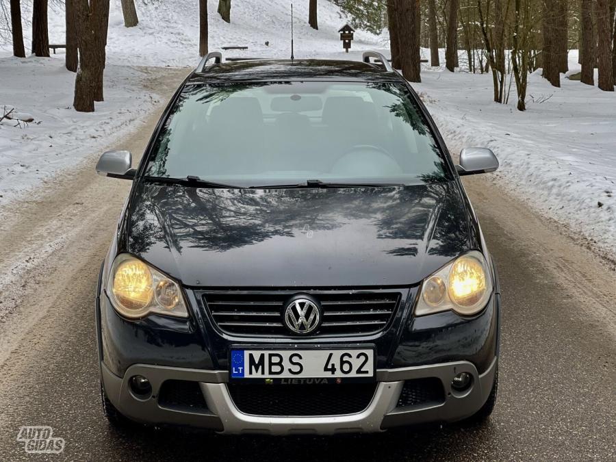 Volkswagen cross-polo 2008 in Vilnius, with an engine capacity of 1.40 L and mileage of 190 thousand km for 3650 €, photo 3 on AUTOMOTO.COM.LV