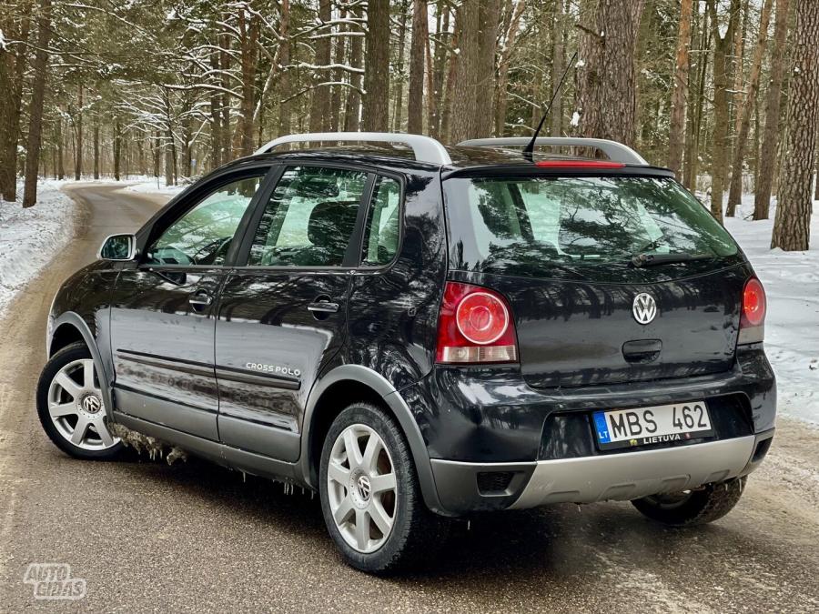 Volkswagen cross-polo 2008 in Vilnius, with an engine capacity of 1.40 L and mileage of 190 thousand km for 3650 €, photo 12 on AUTOMOTO.COM.LV