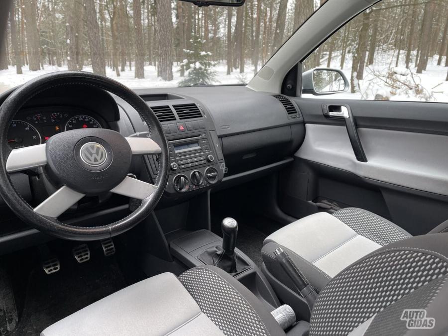 Volkswagen cross-polo 2008 in Vilnius, with an engine capacity of 1.40 L and mileage of 190 thousand km for 3650 €, photo 31 on AUTOMOTO.COM.LV