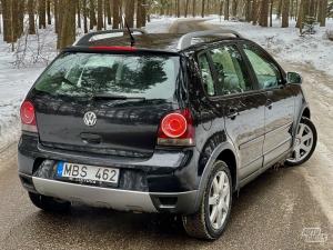 Volkswagen cross-polo 2008 in Vilnius, with an engine capacity of 1.40 L and mileage of 192 thousand km for 2850 €, photo 4 on AUTOMOTO.COM.LV
