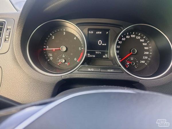 Volkswagen cross-polo 2015 Šilutė vietnē Volkswagen cross-polo 2015 Šilutė, ar dzinēja tilpumu 1.40 L un nobraukumu 225 tūkst. km par 7250 €, foto 7 vietnē AUTOMOTO.COM.LV