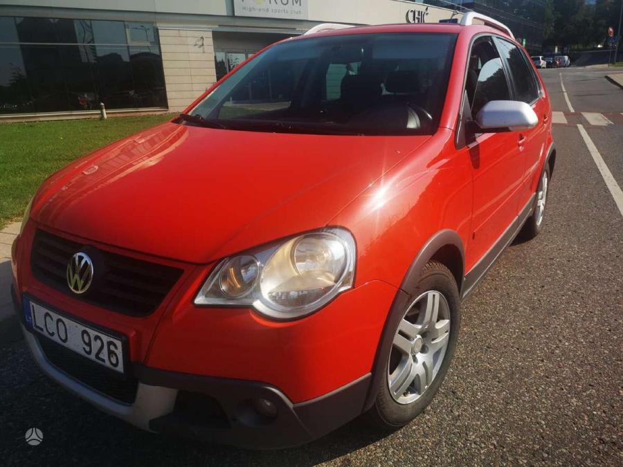 Sarkans Volkswagen cross-polo 2008 Viļņa, ar dzinēja tilpumu 1.40 L un nobraukumu 194 tūkst. km par 2690 €, foto 12 vietnē AUTOMOTO.COM.LV