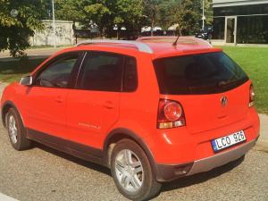 Sarkans Volkswagen cross-polo 2009 Viļņa, ar dzinēja tilpumu 1.40 L un nobraukumu 196 tūkst. km par 2690 €, foto 7 vietnē AUTOMOTO.COM.LV