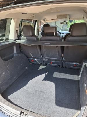 Black Volkswagen cross-touran 2008 in Telschi, with an engine capacity of 2.00 L and mileage of 339 thousand km for 3400 €, photo 13 on AUTOMOTO.COM.LV