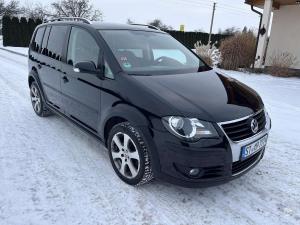 Melns Volkswagen cross-touran 2008 Vilkaviškis, ar dzinēja tilpumu 2.00 L un nobraukumu 275 tūkst. km par 3700 €, foto 3 vietnē AUTOMOTO.COM.LV