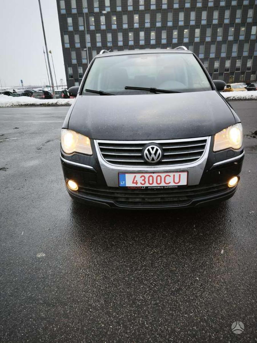 Melns Volkswagen cross-touran 2008 Kauņa, ar dzinēja tilpumu 2.00 L un nobraukumu 348 tūkst. km par 2850 €, foto 7 vietnē AUTOMOTO.COM.LV