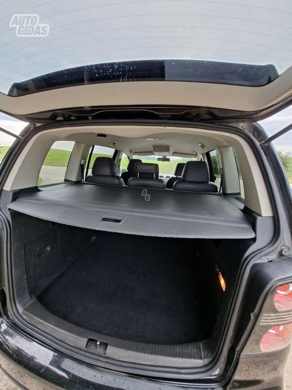 Melns Volkswagen cross-touran 2008 Telšiai, ar dzinēja tilpumu 2.00 L un nobraukumu 339 tūkst. km par 3300 €, foto 10 vietnē AUTOMOTO.COM.LV