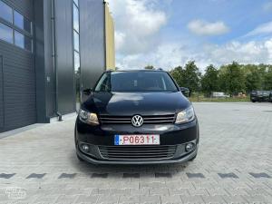 Black Volkswagen cross-touran 2012 in Klaipeda, with an engine capacity of 1.60 L and mileage of 249 thousand km for 6400 €, photo  on AUTOMOTO.COM.LV