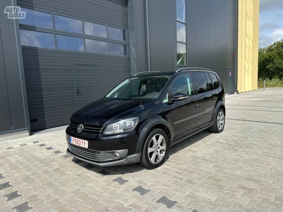 Melns Volkswagen cross-touran 2012 Klaipėda, ar dzinēja tilpumu 1.60 L un nobraukumu 249 tūkst. km par 6400 €, foto 5 vietnē AUTOMOTO.COM.LV