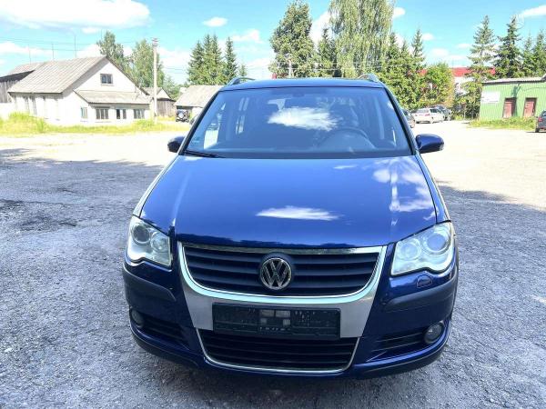 Zils Volkswagen cross-touran 2007 Utena, ar dzinēja tilpumu 2.00 L un nobraukumu 292 tūkst. km par 3750 €, foto 6 vietnē AUTOMOTO.COM.LV