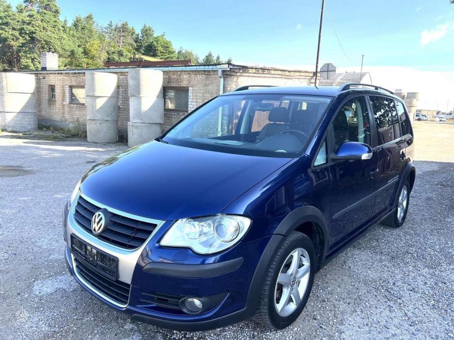 Zils Volkswagen cross-touran 2007 Utena, ar dzinēja tilpumu 2.00 L un nobraukumu 292 tūkst. km par 3450 €, foto 3 vietnē AUTOMOTO.COM.LV