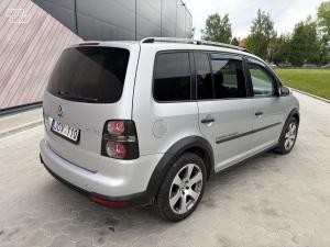 Серый Фольксваген Кросс Туран 2007 в Паневежис, объемом двигателя 2.00 л и пробегом 239 тыс. км за 3350 €, фото 8 на AUTOMOTO.COM.LV