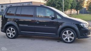 Volkswagen cross-touran 2007 Šauļi, ar dzinēja tilpumu 1.90 L un nobraukumu 320 tūkst. km par 1980 €, foto 7 vietnē AUTOMOTO.COM.LV
