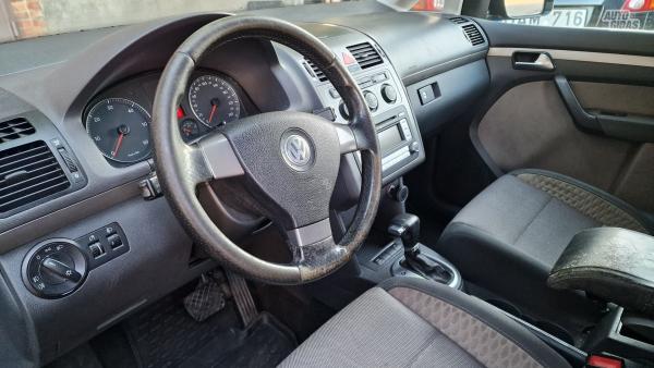 Фольксваген Кросс Туран 2007 в Шяуляй, объемом двигателя 1.90 л и пробегом 320 тыс. км за 1980 €, фото 7 на AUTOMOTO.COM.LV