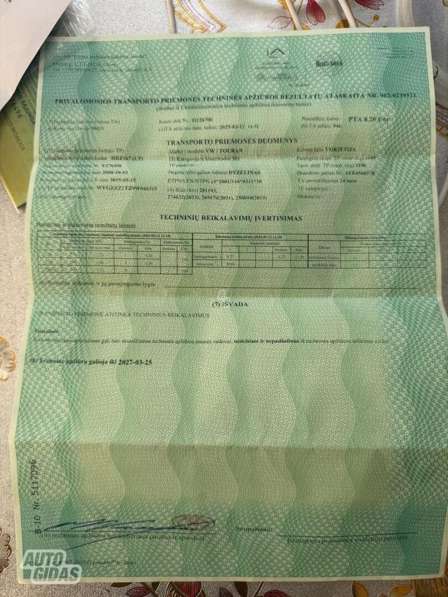 Фольксваген Кросс Туран 2008 в Вильнюс, объемом двигателя 2.00 л и пробегом 284 тыс. км за 3000 €, фото 14 на AUTOMOTO.COM.LV