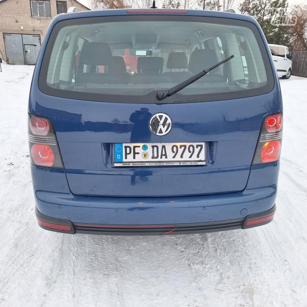 Volkswagen cross-touran 2009 Marijampole, ar dzinēja tilpumu 2.00 L un nobraukumu 237 tūkst. km par 4450 €, foto 5 vietnē AUTOMOTO.COM.LV