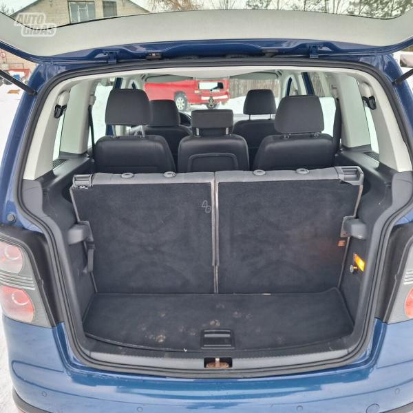 Volkswagen cross-touran 2009 Marijampole, ar dzinēja tilpumu 2.00 L un nobraukumu 237 tūkst. km par 4450 €, foto 6 vietnē AUTOMOTO.COM.LV