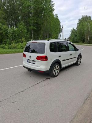 Balts Volkswagen cross-touran 2013 Ukmergė, ar dzinēja tilpumu 1.60 L un nobraukumu 211 tūkst. km par 5450 €, foto 3 vietnē AUTOMOTO.COM.LV