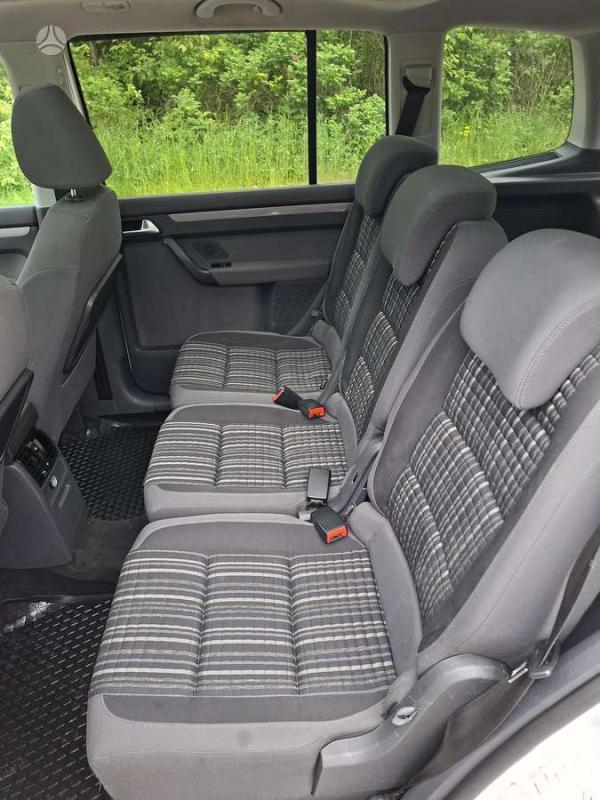 Balts Volkswagen cross-touran 2013 Ukmergė, ar dzinēja tilpumu 1.60 L un nobraukumu 211 tūkst. km par 5450 €, foto 5 vietnē AUTOMOTO.COM.LV