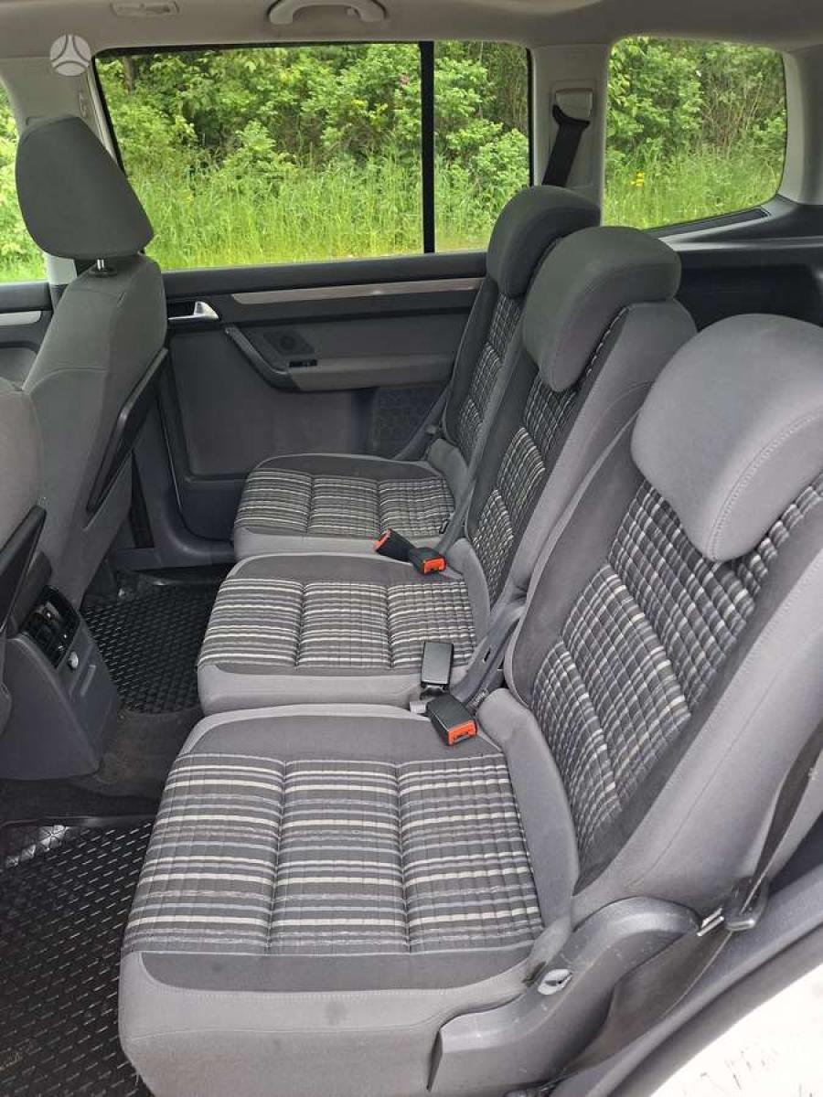 Balts Volkswagen cross-touran 2013 Ukmergė, ar dzinēja tilpumu 1.60 L un nobraukumu 211 tūkst. km par 5450 €, foto 6 vietnē AUTOMOTO.COM.LV