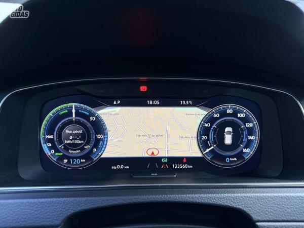 Melns Volkswagen e-Golf 2019 Viļņa, ar dzinēja tilpumu 0.00 L un nobraukumu 134 tūkst. km par 13500 €, foto 7 vietnē AUTOMOTO.COM.LV