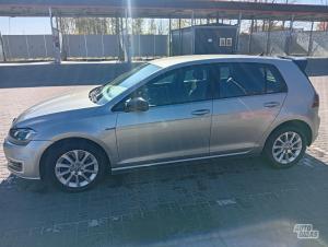Grey Volkswagen e-Golf 2015 in Marijampole, with an engine capacity of 1.40 L and mileage of 251 thousand km for 9000 €, photo  on AUTOMOTO.COM.LV