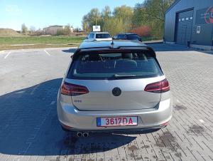 Grey Volkswagen e-Golf 2015 in Marijampole, with an engine capacity of 1.40 L and mileage of 251 thousand km for 9000 €, photo 7 on AUTOMOTO.COM.LV