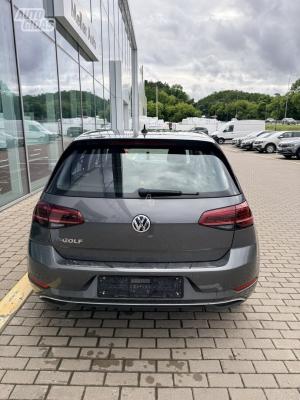 Pelēks Volkswagen e-Golf 2018 Viļņa, ar dzinēja tilpumu 0.00 L un nobraukumu 90 tūkst. km par 10999 €, foto 9 vietnē AUTOMOTO.COM.LV