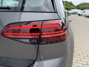 Pelēks Volkswagen e-Golf 2018 Viļņa, ar dzinēja tilpumu 0.00 L un nobraukumu 90 tūkst. km par 10999 €, foto 20 vietnē AUTOMOTO.COM.LV