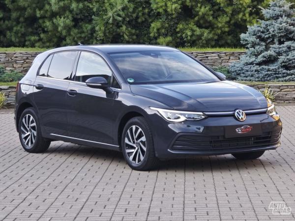 Серый Фольксваген e-Golf 2021 в Вильнюс, объемом двигателя 1.40 л и пробегом 89 тыс. км за 18200 €, фото 1 на AUTOMOTO.COM.LV