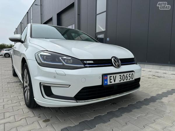 Фольксваген e-Golf 2018 в Клайпеда, объемом двигателя 0.00 л и пробегом 102 тыс. км за 10950 €, фото 2 на AUTOMOTO.COM.LV