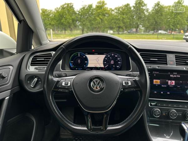 Фольксваген e-Golf 2018 в Клайпеда, объемом двигателя 0.00 л и пробегом 102 тыс. км за 10950 €, фото 9 на AUTOMOTO.COM.LV