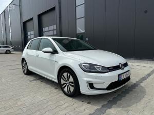 Volkswagen e-Golf 2018 Klaipėda, ar dzinēja tilpumu 0.00 L un nobraukumu 102 tūkst. km par 10950 €, foto  vietnē AUTOMOTO.COM.LV