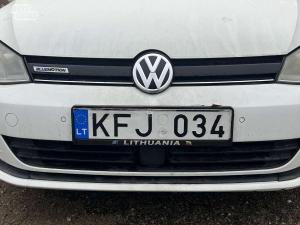 Белый Фольксваген e-Golf 2014 в Кедайняй, объемом двигателя 1.40 л и пробегом 180 тыс. км за 4200 €, фото 9 на AUTOMOTO.COM.LV