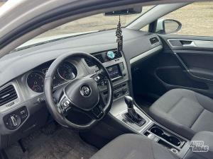 Белый Фольксваген e-Golf 2014 в Кедайняй, объемом двигателя 1.40 л и пробегом 180 тыс. км за 4200 €, фото 17 на AUTOMOTO.COM.LV
