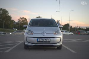 Серый Фольксваген e-up 2014 в Вильнюс, объемом двигателя 0.00 л и пробегом 80 тыс. км за 4500 €, фото 3 на AUTOMOTO.COM.LV