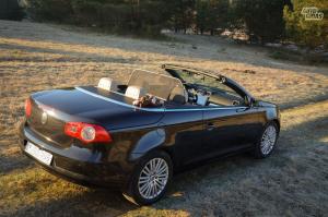 Melns Volkswagen Eos 2006 Kauņa, ar dzinēja tilpumu 2.00 L un nobraukumu 323 tūkst. km par 3799 €, foto 6 vietnē AUTOMOTO.COM.LV