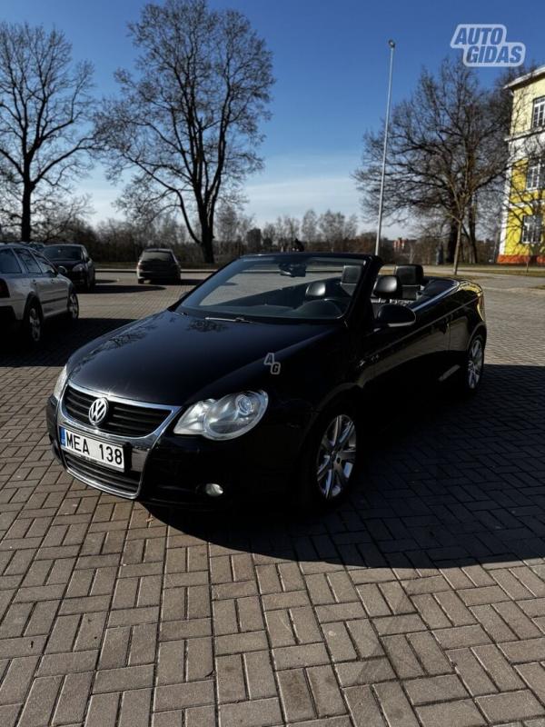 Melns Volkswagen Eos 2006 Marijampole, ar dzinēja tilpumu 2.00 L un nobraukumu 305 tūkst. km par 3900 €, foto 7 vietnē AUTOMOTO.COM.LV