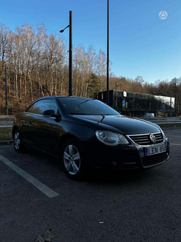 Black Volkswagen Eos 2006 in Kaunas, with an engine capacity of 1.97 L and mileage of 279 thousand km for 3100 €, photo 3 on AUTOMOTO.COM.LV